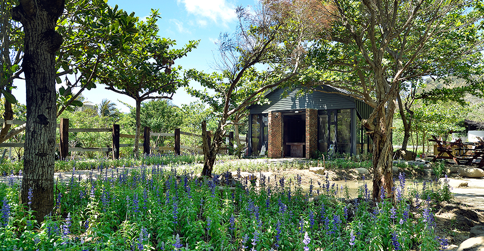 墾丁悠活渡假村 YOHO Beach Resort - 墾丁飯店推薦-集團介紹